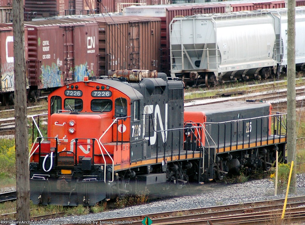 CN 7226